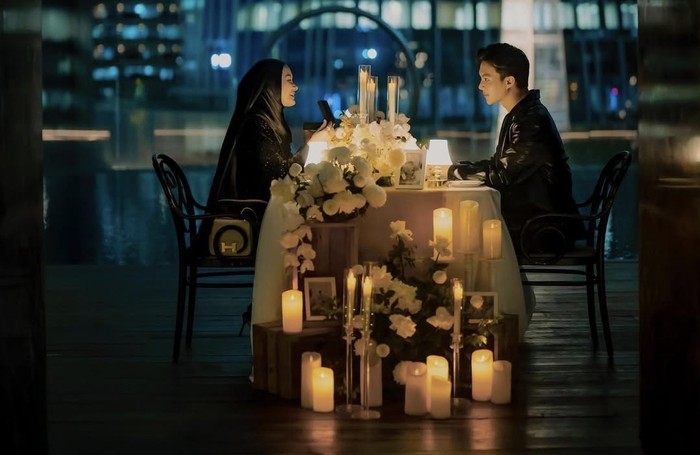 Dinda Hauw Makan Bareng Bestie dan Dinner Romantis dengan Suami