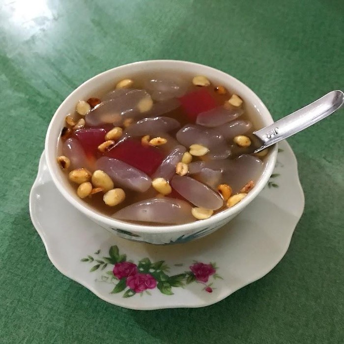 20 Wedang Sekoteng Buat Hangatkan Tubuh Ada di Sini