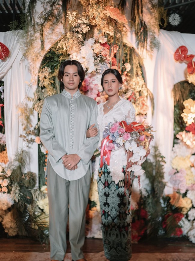 7 Penampilan Cucu Mooryati Soedibyo Saat Lamaran, Secantik Eyang Saat Muda