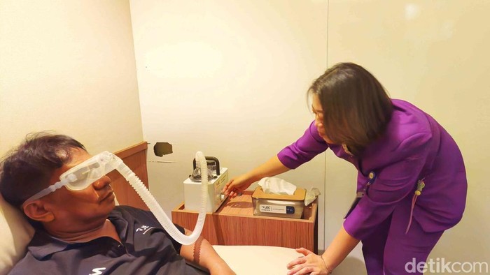 Melihat Terapi Mata Kering dengan Spa Uap