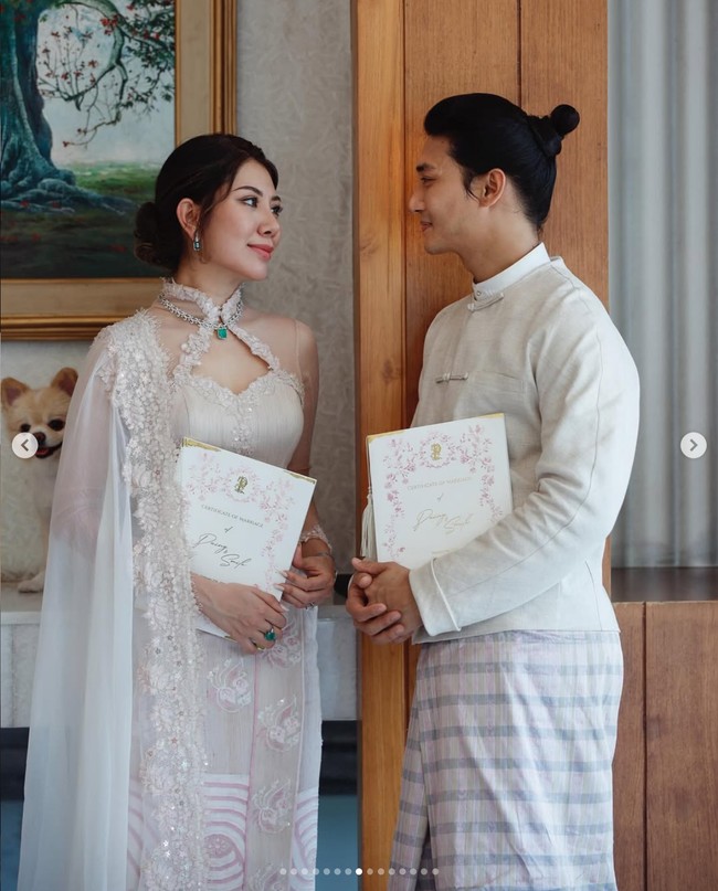 8 Foto Paing Takhon, Eks 'Biksu Tertampan' Menikah dengan Anak Raja Minyak