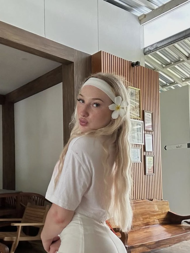 9 Artis Cantik Indonesia yang Jadi Janda di Usia Muda