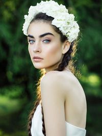 5 Gaya Makeup Pengantin Natural yang Tren di 2025