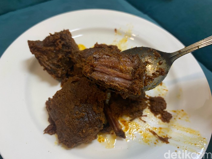 Krenyes Gurih! Rendang Ikan Bilis Buatan Rendang Zara Ini Cocok Untuk Sahur