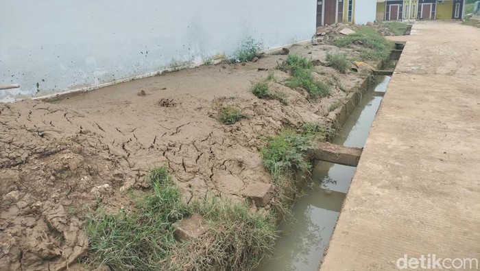 Potret Rumah Warga di Arthera Hill 2 Bekasi Pasca Terendam Banjir hingga Atap