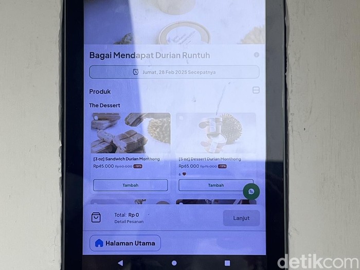 Unik! Jajan Dessert dan Sandwich Durian Monthong Lewat ATM