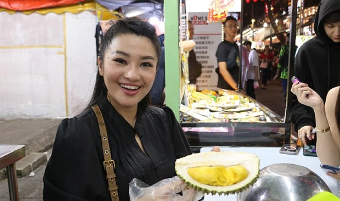 Fitri Carlina Ternyata Jago Masak Klepon hingga Sirloin Steak
