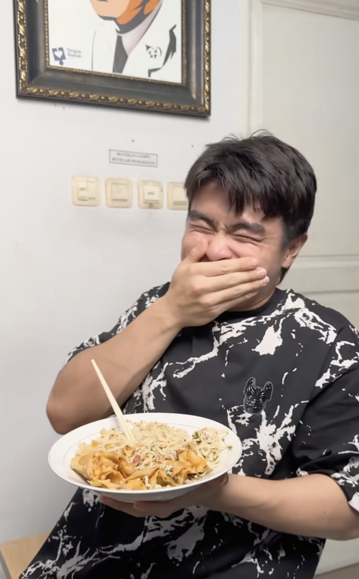 Steven Wongso Berburu Takjil hingga Buka Puasa Bareng Arafah Rianti