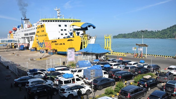 Siap Hadapi Puncak Arus Mudik, ASDP Rampungkan Perbaikan Dermaga VI Merak Siap Hadapi Puncak Arus Mudik, ASDP Rampungkan Perbaikan Dermaga VI Merak
