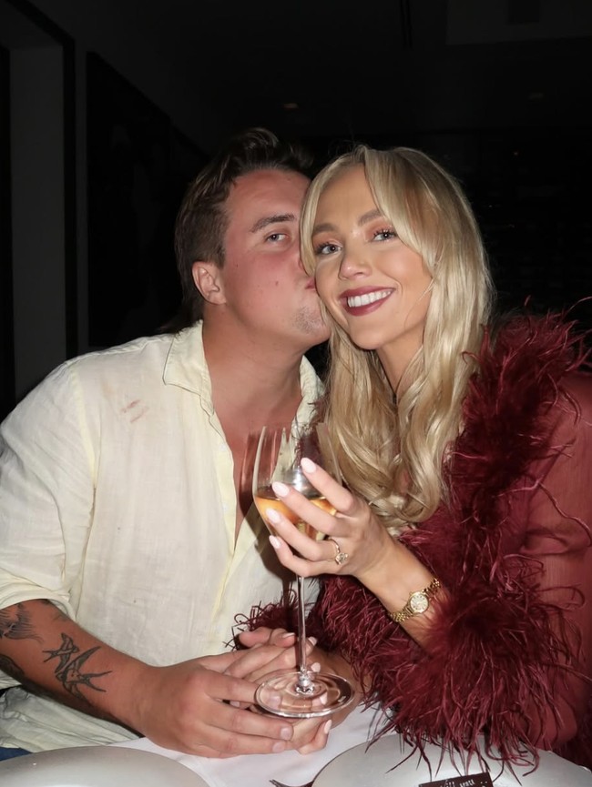 10 Potret Michelle Halim yang Viral Body Shaming Model Victoria's Secret