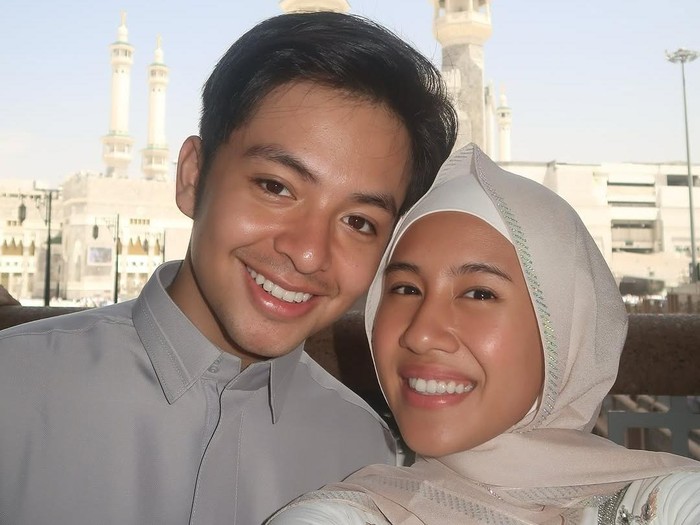 Potret Angga Yunanda dan Shenina Lebaran Pertama Sebagai Suami-Istri di ...