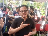 Surya Sahetapy Cerita Kegiatan Sebagai Dosen di Amerika