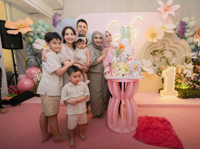 Tamu-tamu yang Datang ke Ultah Lily, Putri Raffi Ahmad dan Nagita Slavina