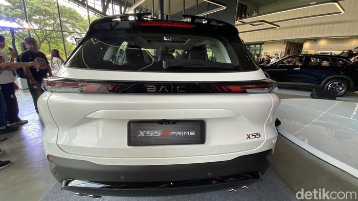 Wujud Mobil China BAIC Tanpa Emblem Beijing, Harga Lebih Murah