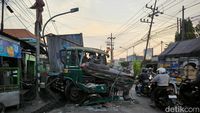 Detik-detik Truk Ugal-ugalan Lindas Pemotor Sejauh 300 Meter hingga Tewas
