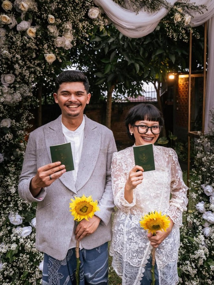 22 Pasangan Artis Ini Gak Pakai Berisik, Tiba-tiba Nikah pada 2025