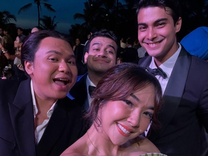 6 Momen Gisel-Cinta Brian di Pernikahan Luna Maya