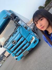 Potret Wanita Imut Kerja Jadi Supir Truk, Ingin Mendobrak Stereotip