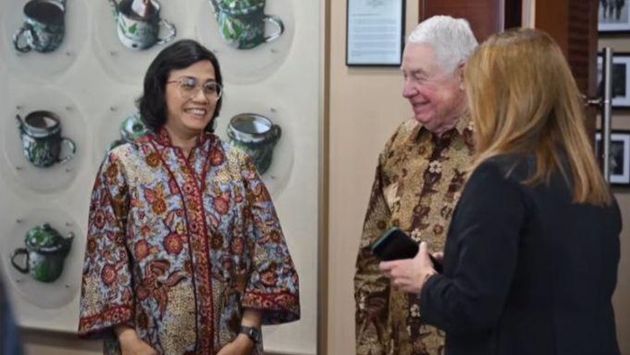Momen Akrab Sri Mulyani dengan Bos Freeport