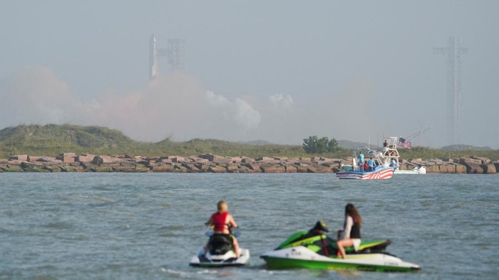 Peluncuran Roket SpaceX Jadi Daya Tarik Wisata di Texas