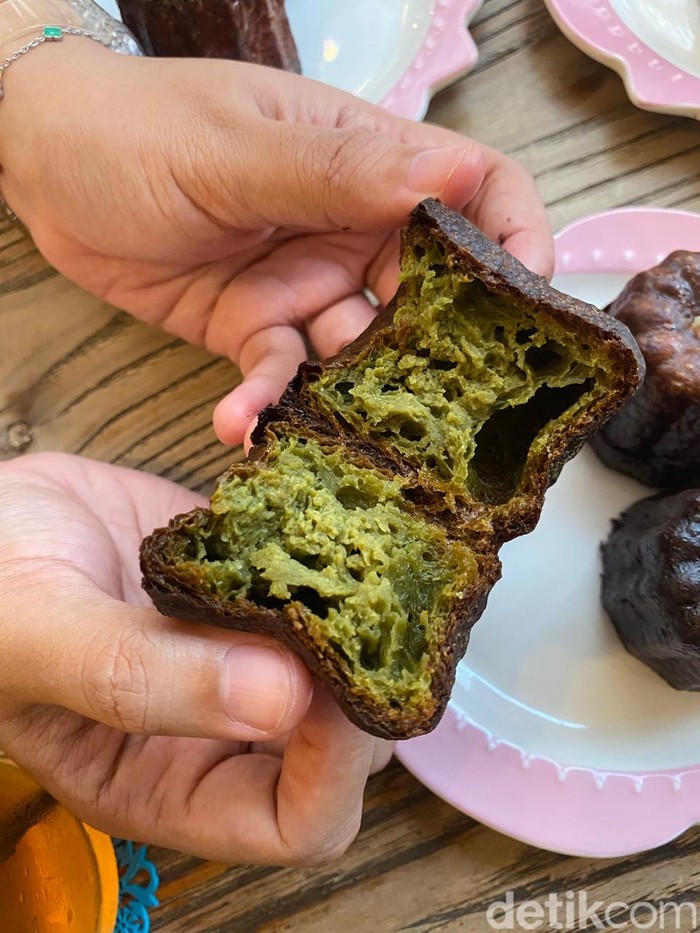 3 Canele Legit Chewy Aneka Rasa dari Original hingga Cokelat!