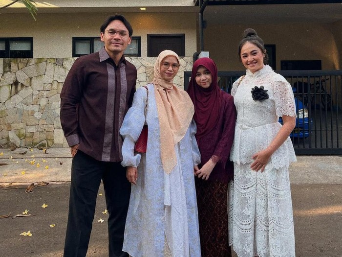 Sienna Mau Tinggal Bareng, Marshanda Dapat Dukungan Ben Kasyafani dan Ines