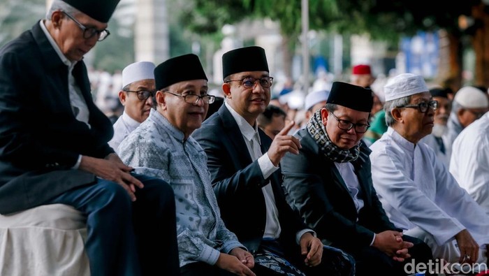 Momen Anies Menjadi Khatib dan Salat Idul Adha di Masjid Al Azhar