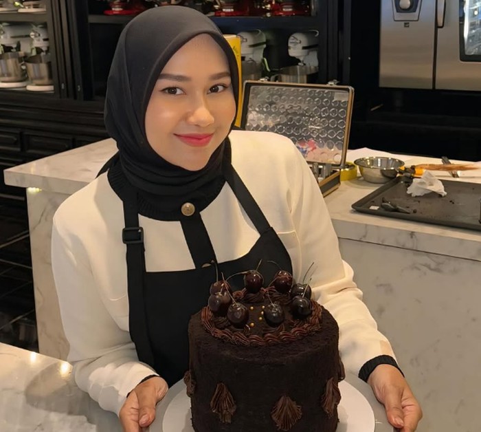 Septia Siregar Rajin Belajar Baking bikin Kue Enak