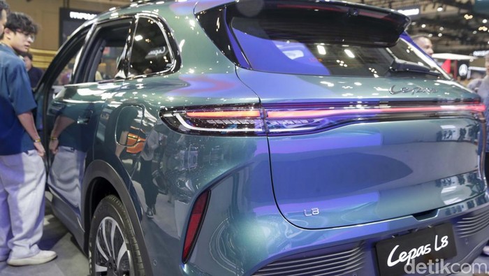 Chery Lepas L8 Debut di GIIAS 2025