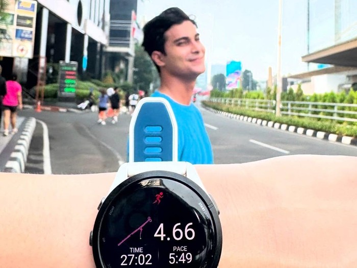 27 Menit Gisel dan Cinta Brian Lari Bareng Rayakan Ultah