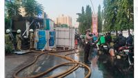 Genset Listrik Terbakar di Jakbar Padam, Lalin Arah Pesanggrahan Masih ...