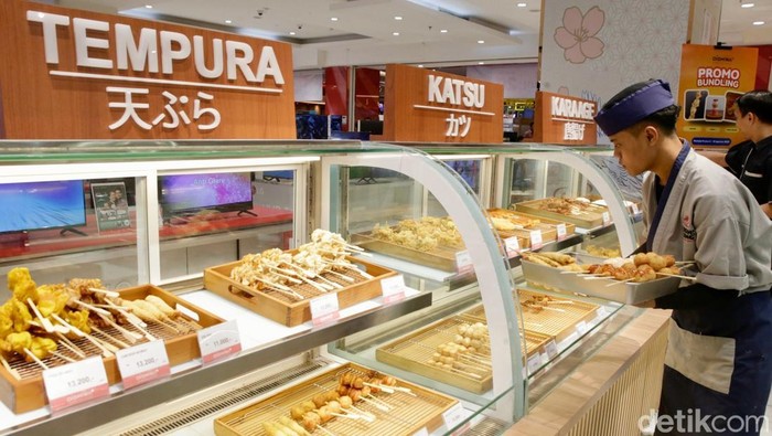 Oishiwa Resmi Buka di Transmart Cibubur, Hadirkan Ratusan Menu Jepang ...