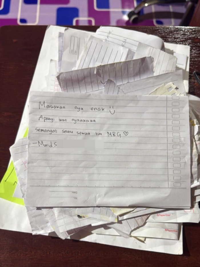 Surat Cinta Siswa dalam Ompreng MBG Lucu-lucu, Ada yang Minta Nasi Kuning