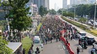 Massa Bela Affan Kurniawan Demo di Polda Metro, Akses MRT-Lalin SCBD ...