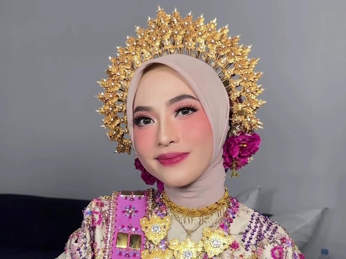 Penyanyi Feby Putri Menikah di Makassar, Pakai Adat Bugis