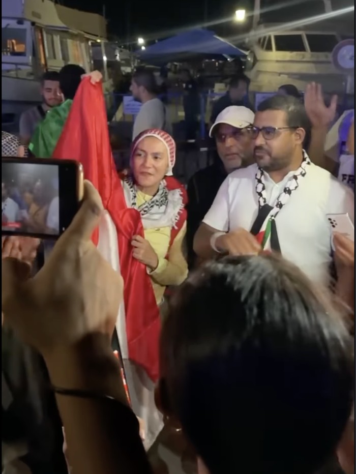 Haru... Melepas Wanda Hamidah Berlayar demi Tembus Blokade Gaza