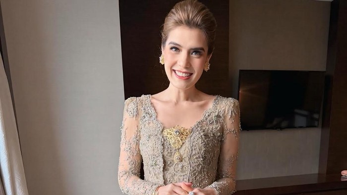 Apa Kabar Carissa Puteri?