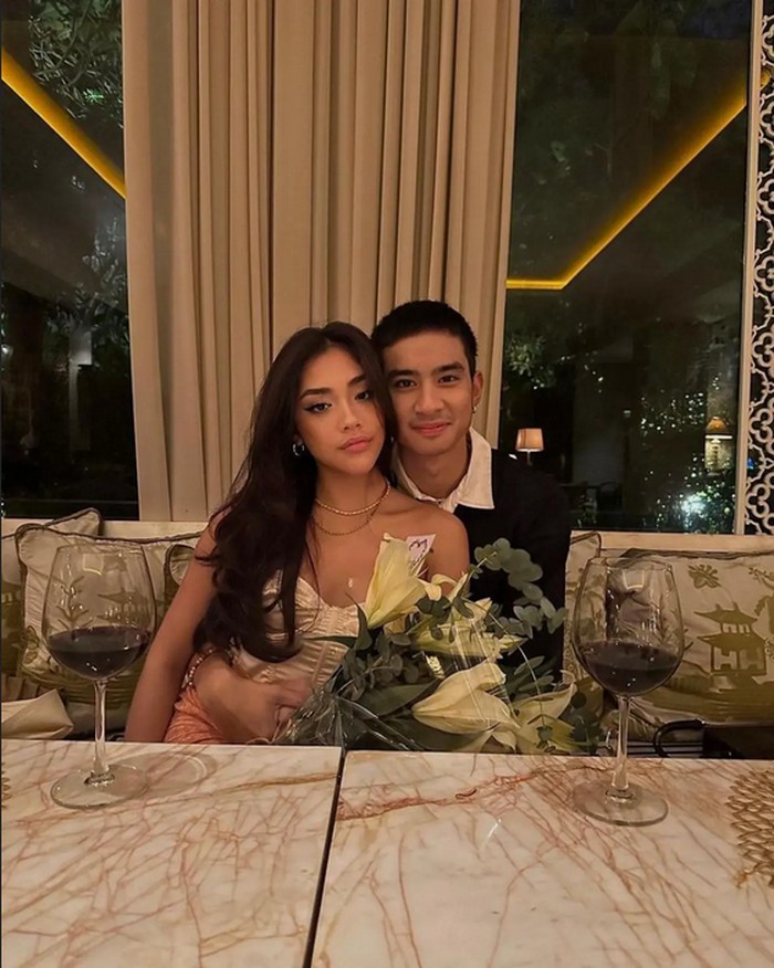 Potret Devano Danendra yang Doyan Makan Mie Instan dan Steak