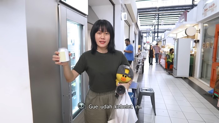 Seru! YouTuber Ria SW Kalap Kulineran di Pasar Bintaro