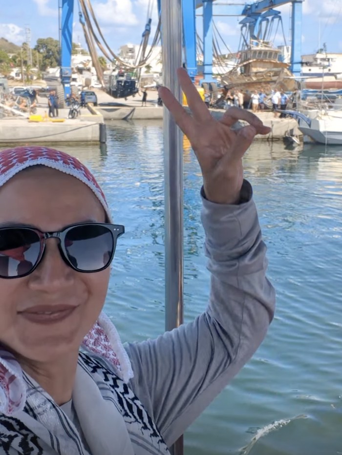 Senyum Wanda Hamidah-Tim, Kapal Berlayar Lagi ke Gaza Usai Terdampar di Kelibia