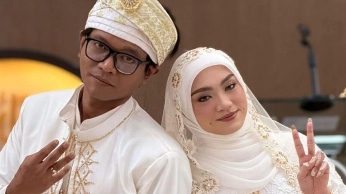 Dzawin Nur Nikahi Instruktur Freedive Renny Rachmawaty, Maskawin ...