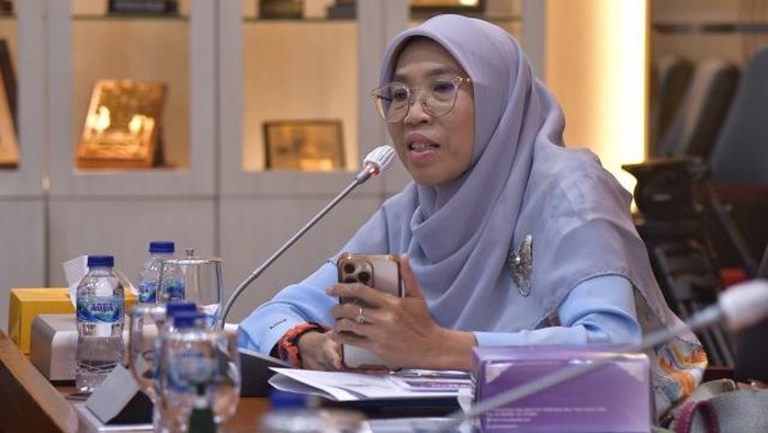 PKS Soroti Potensi Harga Obat Naik: Jadi Alarm Kebut Farmasi Nasional