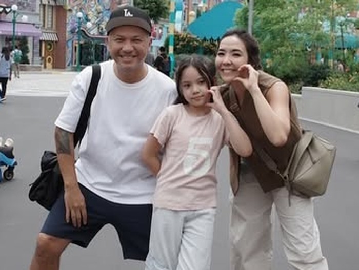 Liburan Bareng Gading Marten dan Gempi, Gisel: Makasih Papa Ding