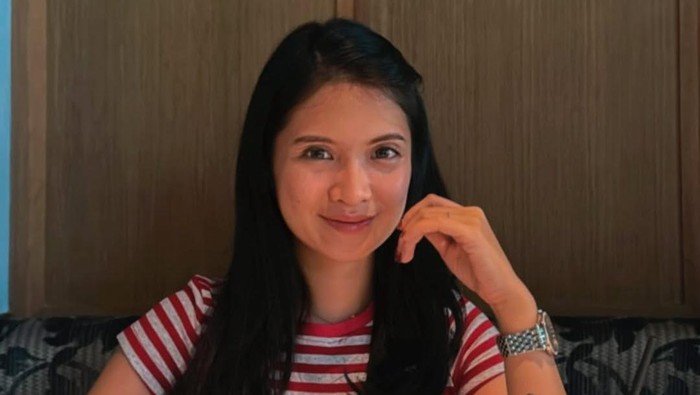 Lulus Kuliah, Vinessa Inez Punya Pacar Baru