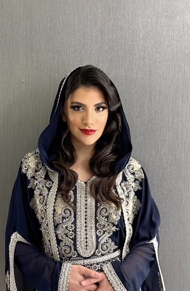Foto: Mariam Mohamed, Wanita Uni Emirat Arab Cetak Sejarah di Miss Universe