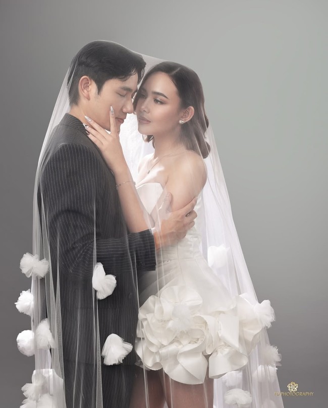 7 Foto Pre-wedding Amanda Manopo dan Kenny Austin, Romantis Elegan