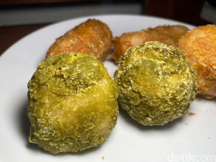 Gemblong Naik Kelas! Ada Varian Matcha Isi Keju Lumer Kekinian