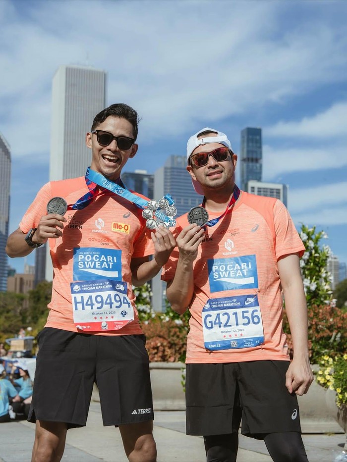 Ariel NOAH hingga Raffi Ahmad Ikut Chicago Marathon, Suporter Gak Kalah ...