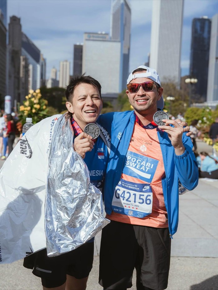 Ariel NOAH hingga Raffi Ahmad Ikut Chicago Marathon, Suporter Gak Kalah ...