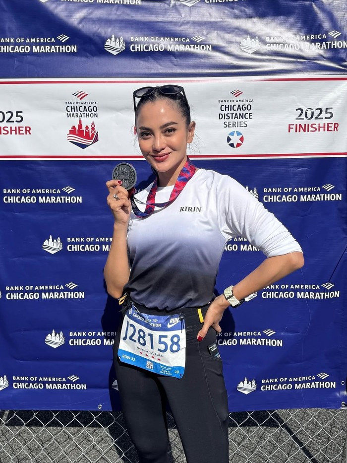 Ririn Ekawati Ikut Chicago Marathon, Suara Anak Bikin Kuat Sampai Garis ...